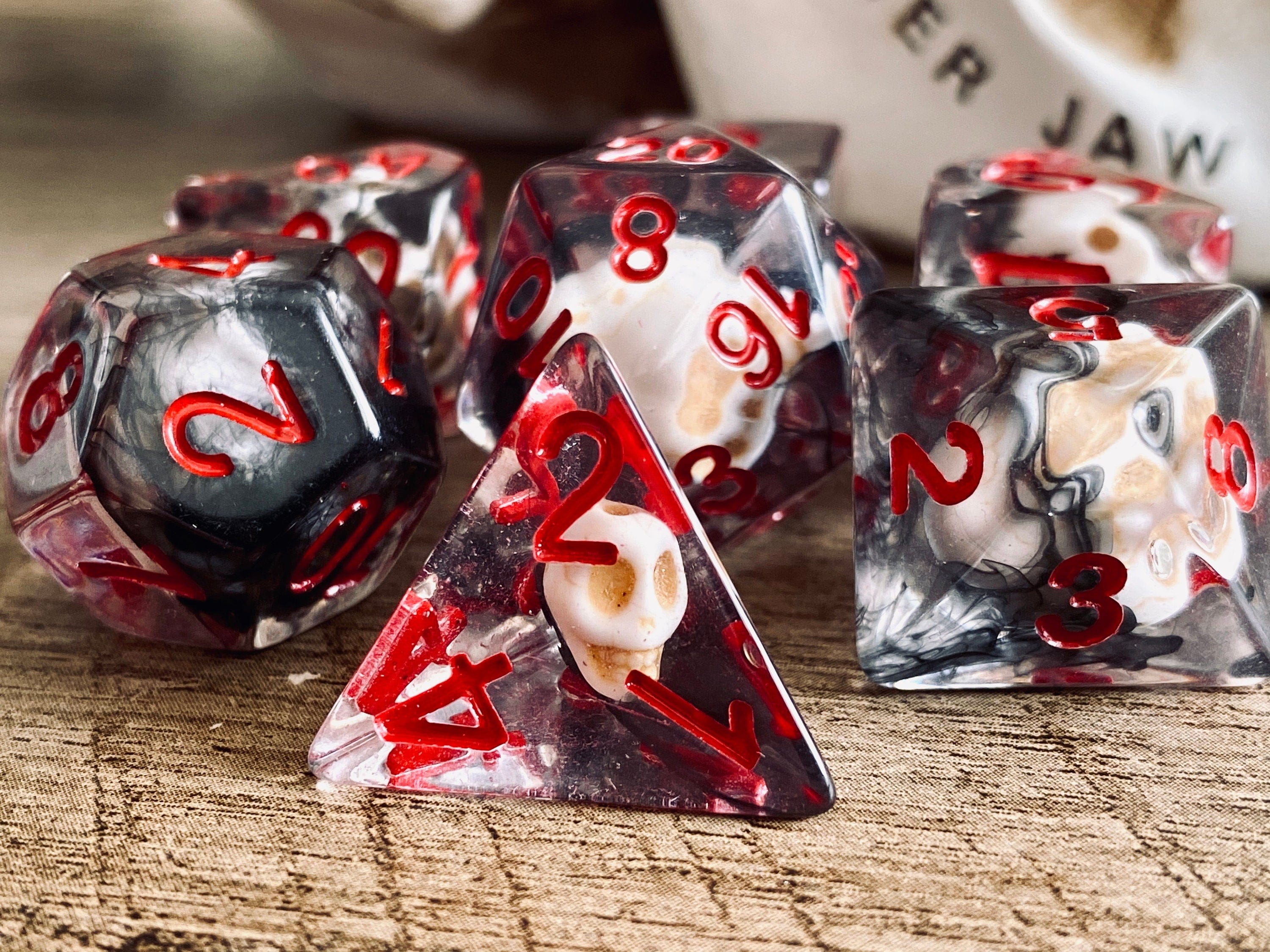 Skull Dice – The Crooked Tavern